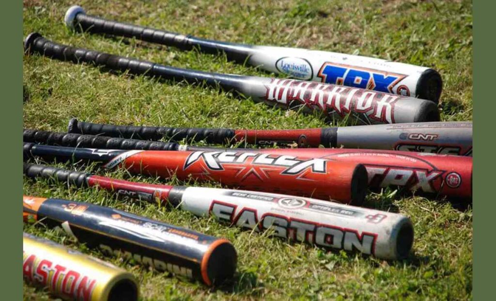 Things You Need To Know About Baseball Bat Carbon Fiber - FriskMode